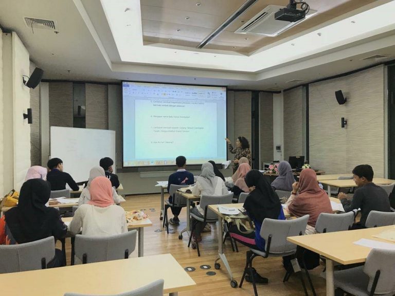 Tak Hanya Taiwan, Tim BIPA FIB Unair Kenalkan Bahasa Indonesia di ... Tak Hanya Taiwan, Tim BIPA FIB Unair Kenalkan Bahasa Indonesia di ...